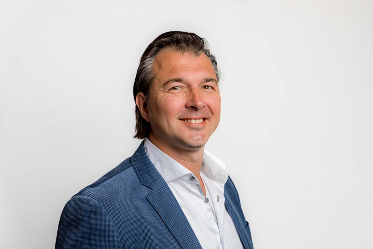 Mark van den Berg | Koninklijke Van der Wees Groep